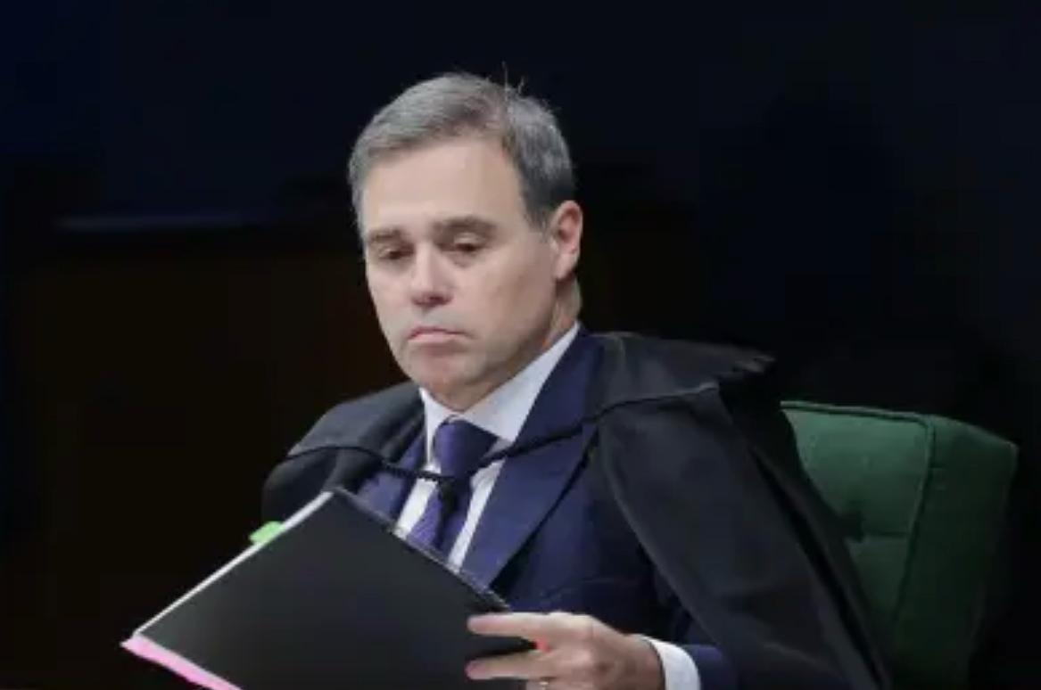 Os ‘contornos de máfia’ no caso Master, segundo visão de ministro André ...